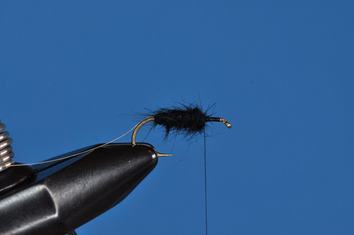 Baby Leech Fly Step-by-Step - The Fat Fingered Fly Tyer